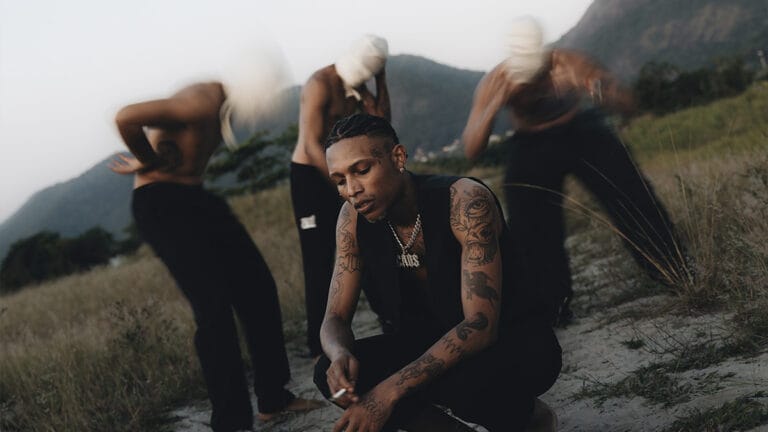 Após receber o Disco de Ouro, Alee lança o projeto “CAOS DLX”