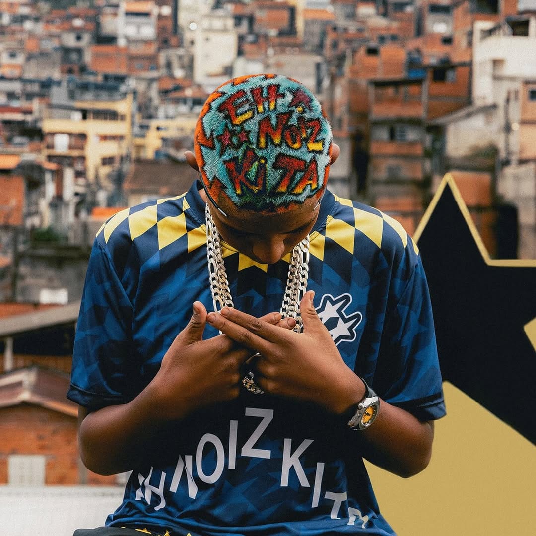 MC Hariel revela capa e tracklist do álbum “Eh Noiz Ki Tá”